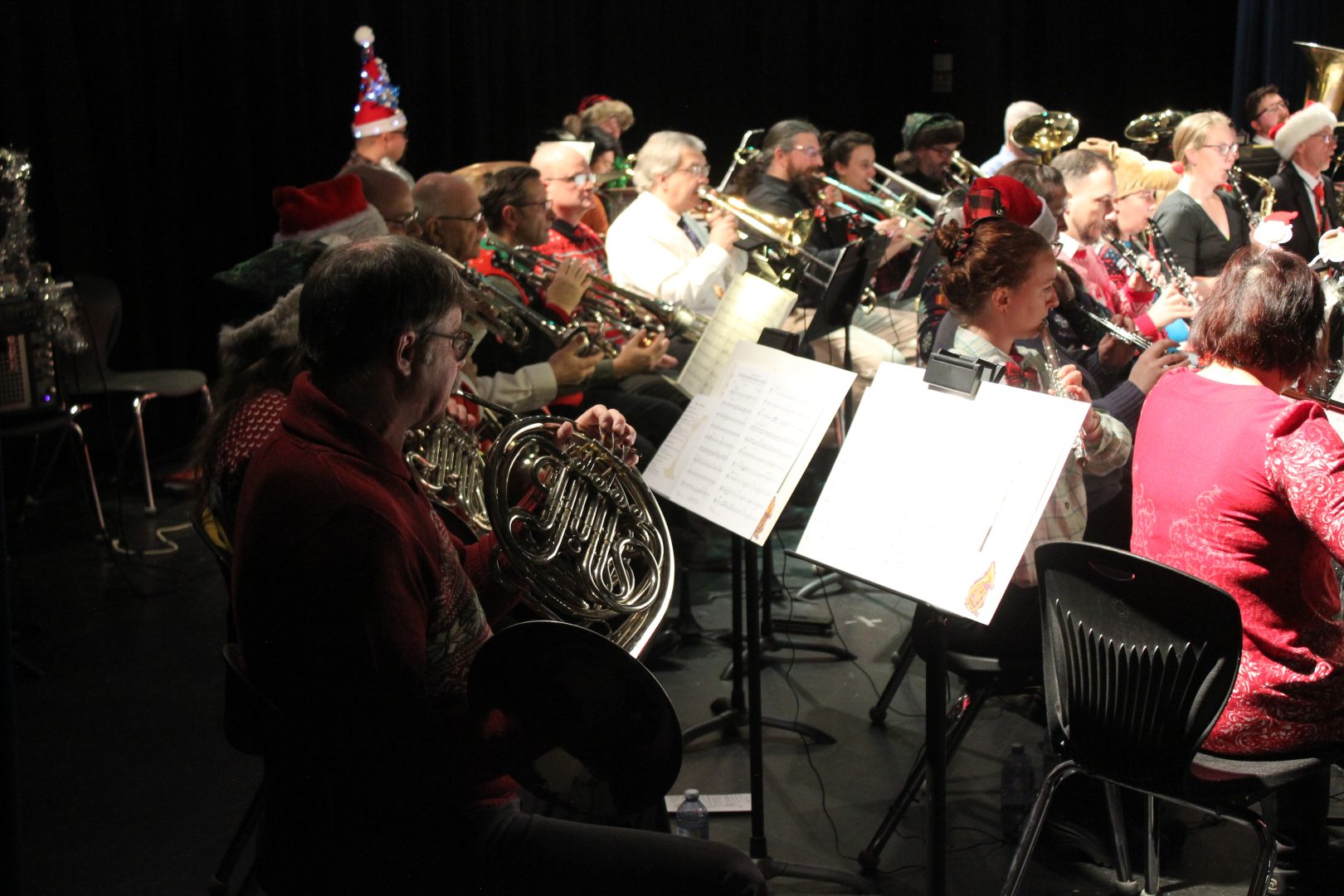 4 Wing Band Set to Spread Holiday Cheer with Free Christmas Concerts in ...